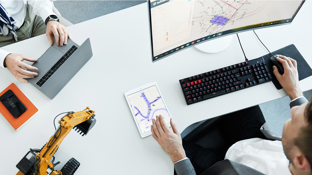 Simplified mixed-fleet data management and boosted efficiency | INFRAKIT